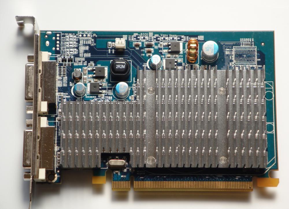 File 13-1-legacy_vista_win7_win8_64_dd_ccc.exe — Driver for Amd ...